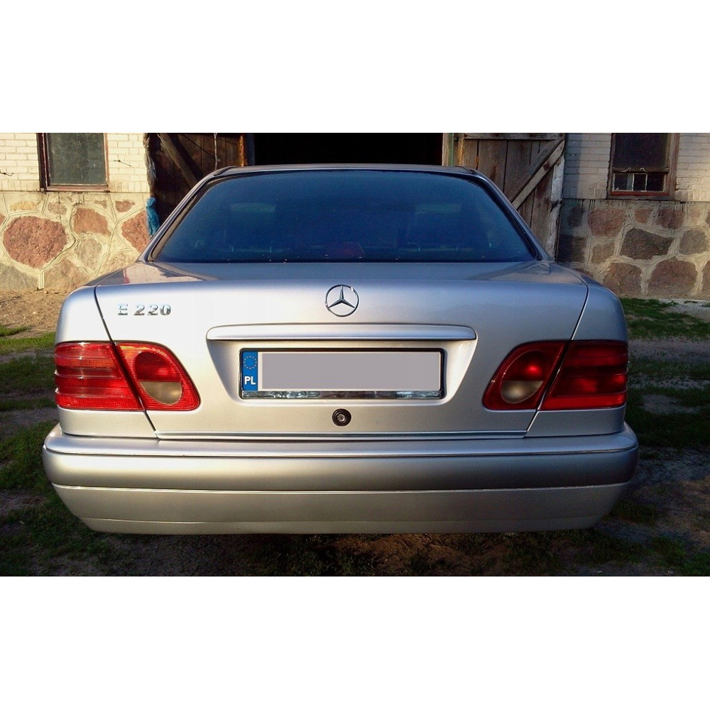 Mercedes E Klasa W210 Sedan - CHROME Rear Strip Trunk Tuning Lid 3M Boot